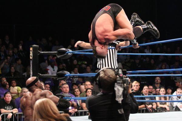 PHOTO GALLERY FROM THE 3/29 EPISODE OF IMPACT WRESTLING | WrestlingFigs